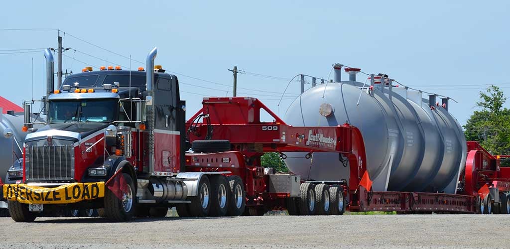 Transporting Heavy Loads Safely and Legally | Moto Transportation