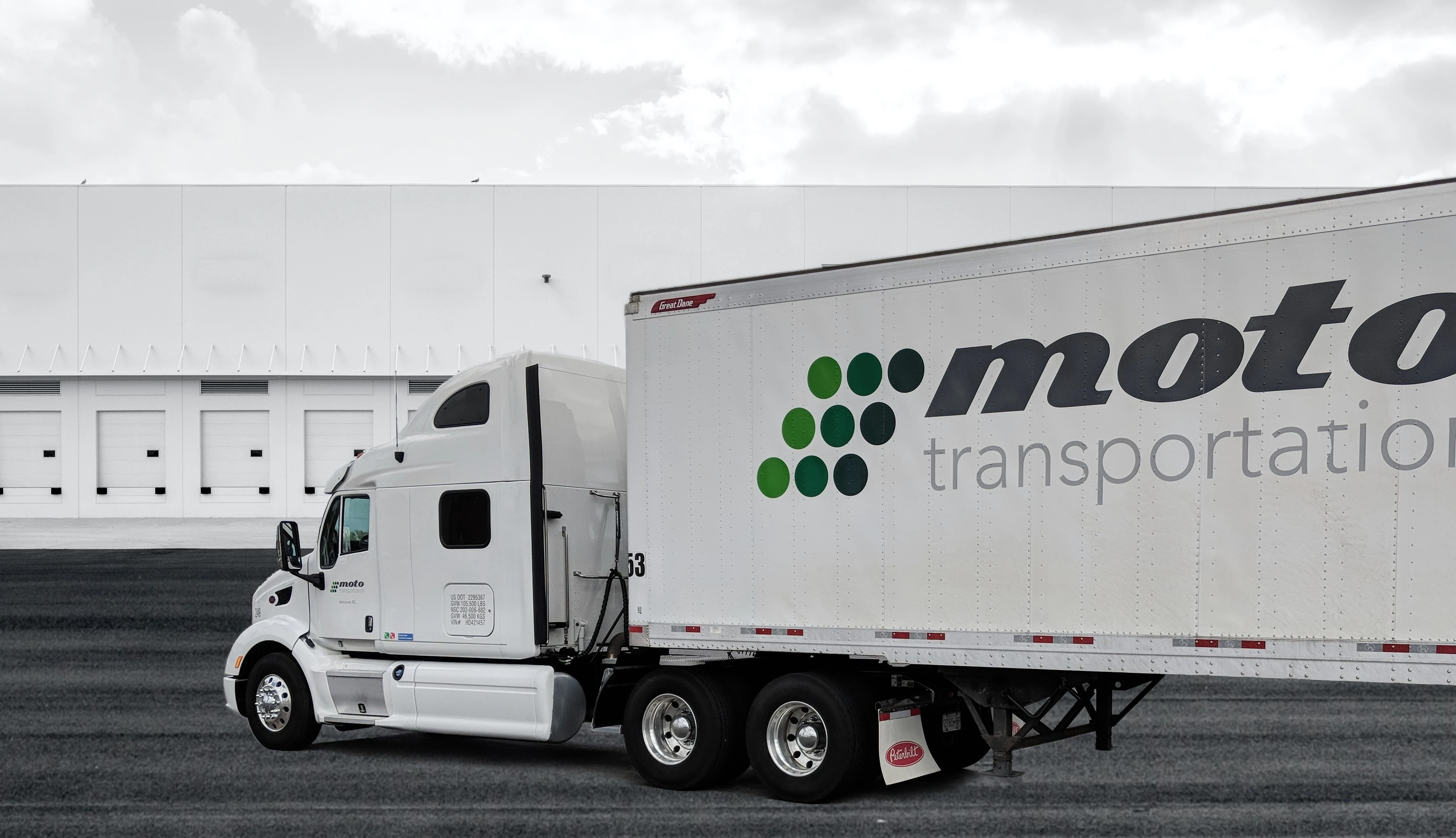 Moto | Freight Shipping & Customs Clearance